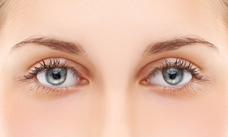 Schminktipps: Auf die Augenform kommt es an