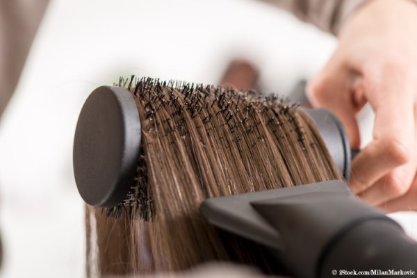 Richtig föhnen: 7 Tipps für schönes Haar