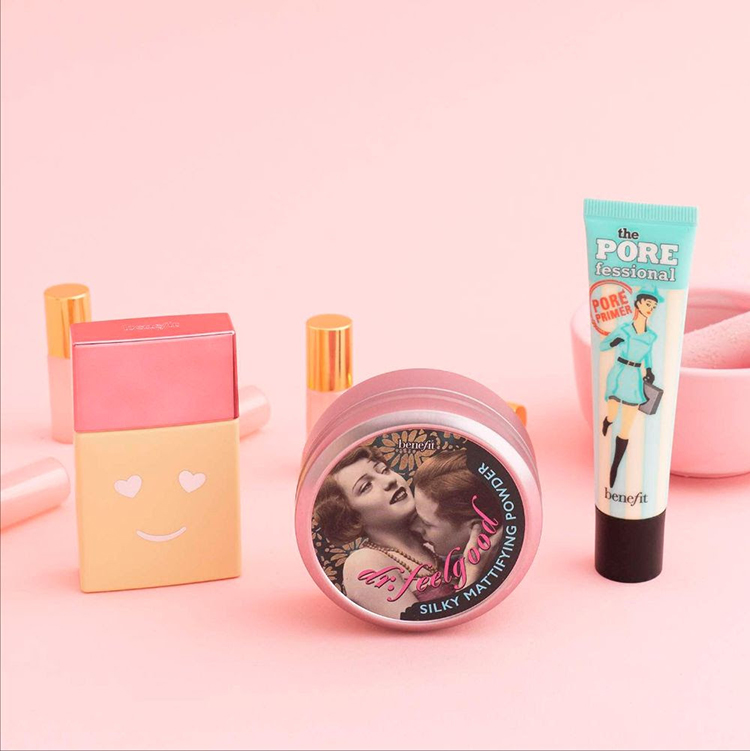 benefit Dr. Feelgood Silky Mattifying Powder