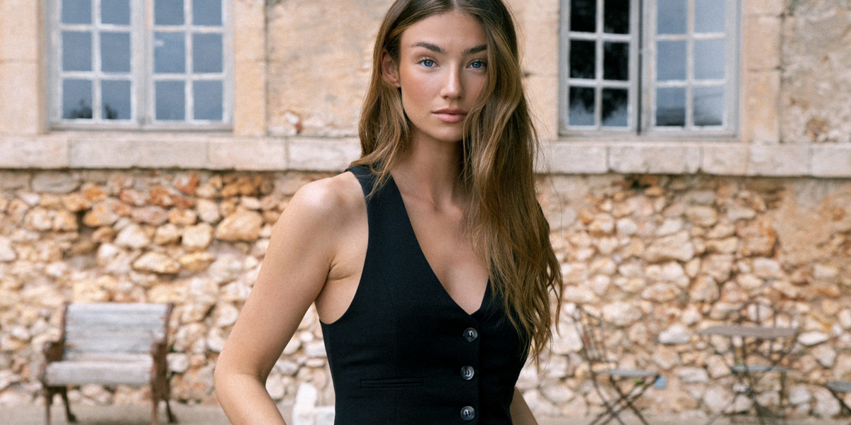 ABOUT YOU in Kooperation mit Supermodel Lorena Rae